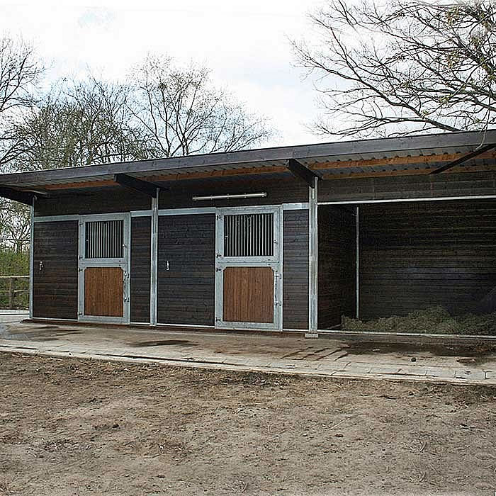 Bildergalerie Stall Aussenboxenstall Kaltblut kaufen
